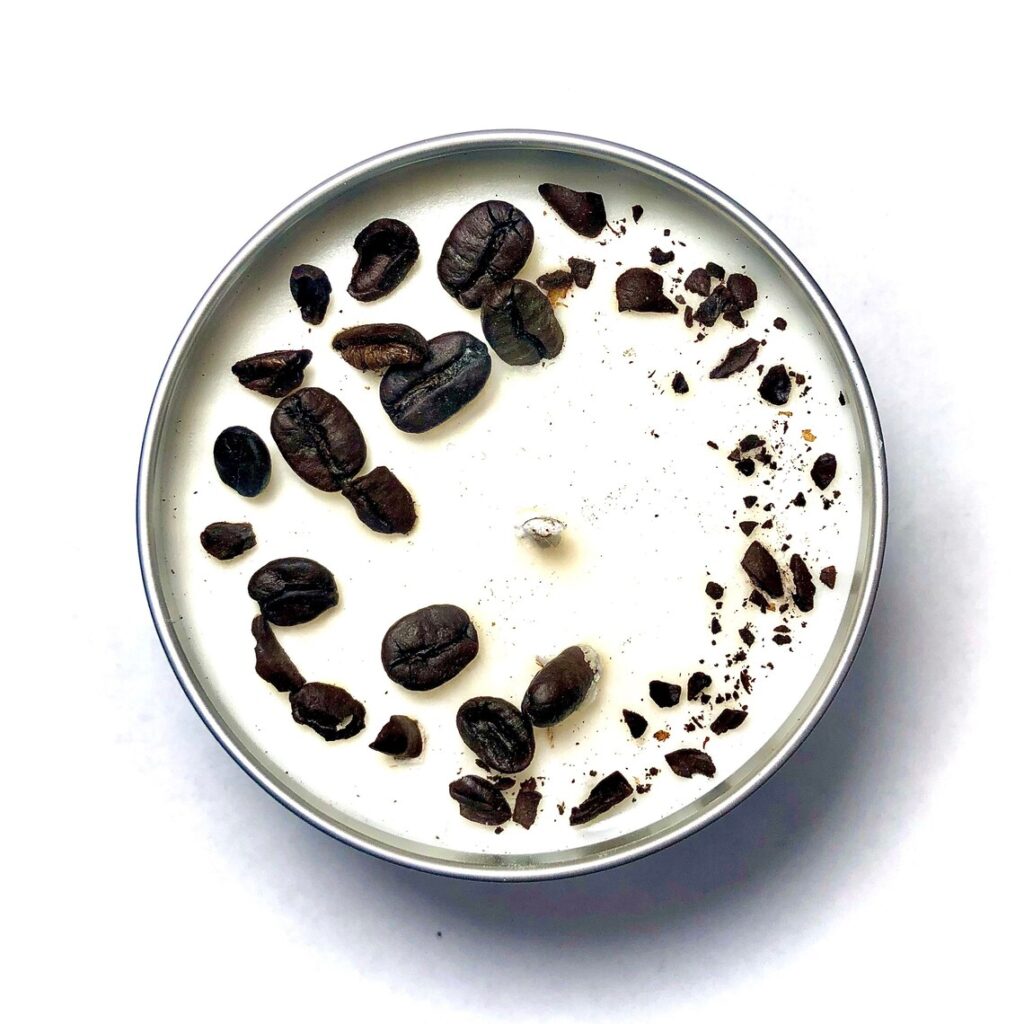 11 Amazing Coffee Scented Candles